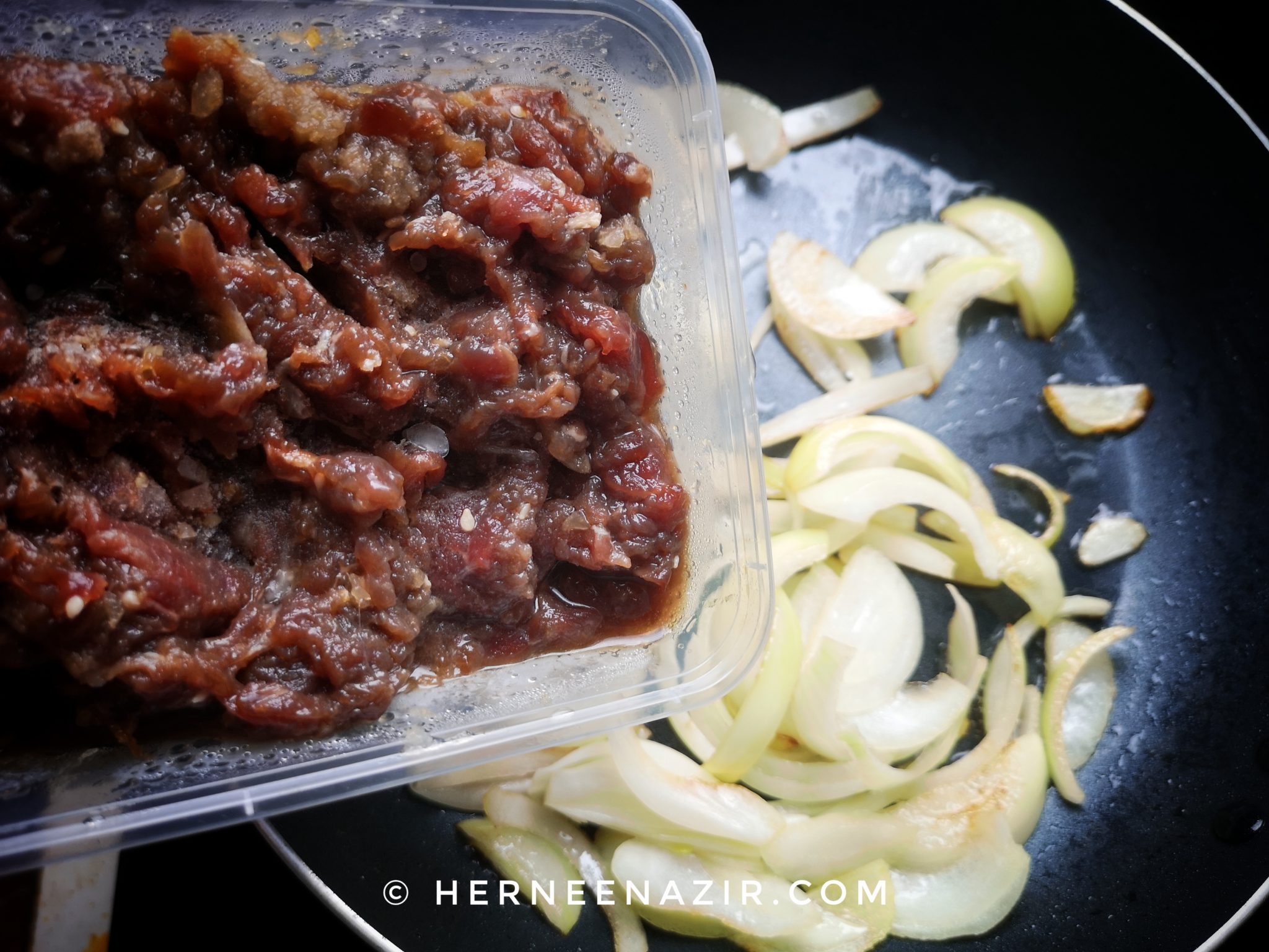 Beef Bulgogi - Frozen Bulgogi by Halmeoni Kitchen - herneenazir.com